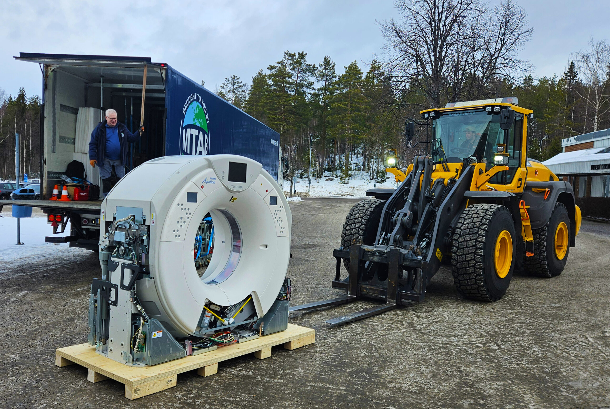 Giving medical equipment a new life: High-tech logistics in action - MTAB